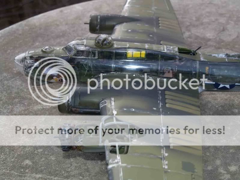 B-17G Ain't Miss Behavin'3 (Monogram) - Aircraft - Discourse