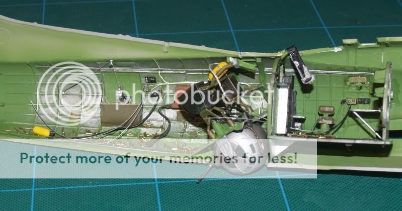 1/48 Rev/Mon B-17G Ain't Miss Behavin'II CRASHED! - Aircraft ...